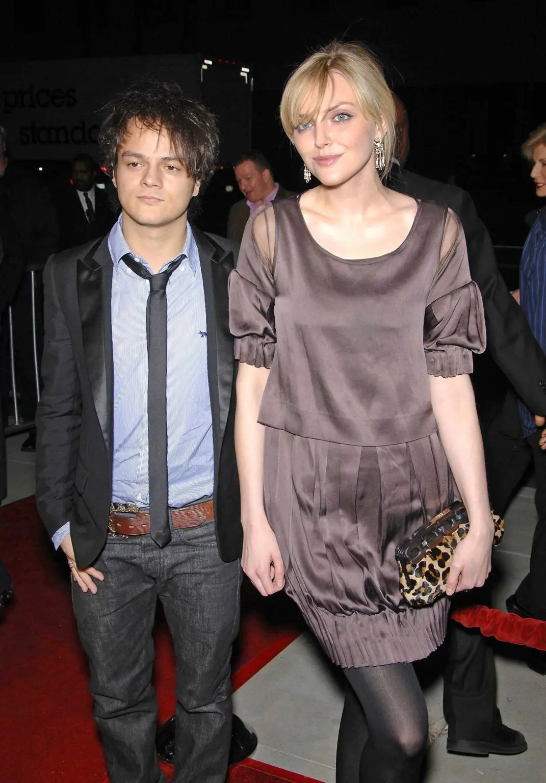 Famous Tall Women Who Love Short Men