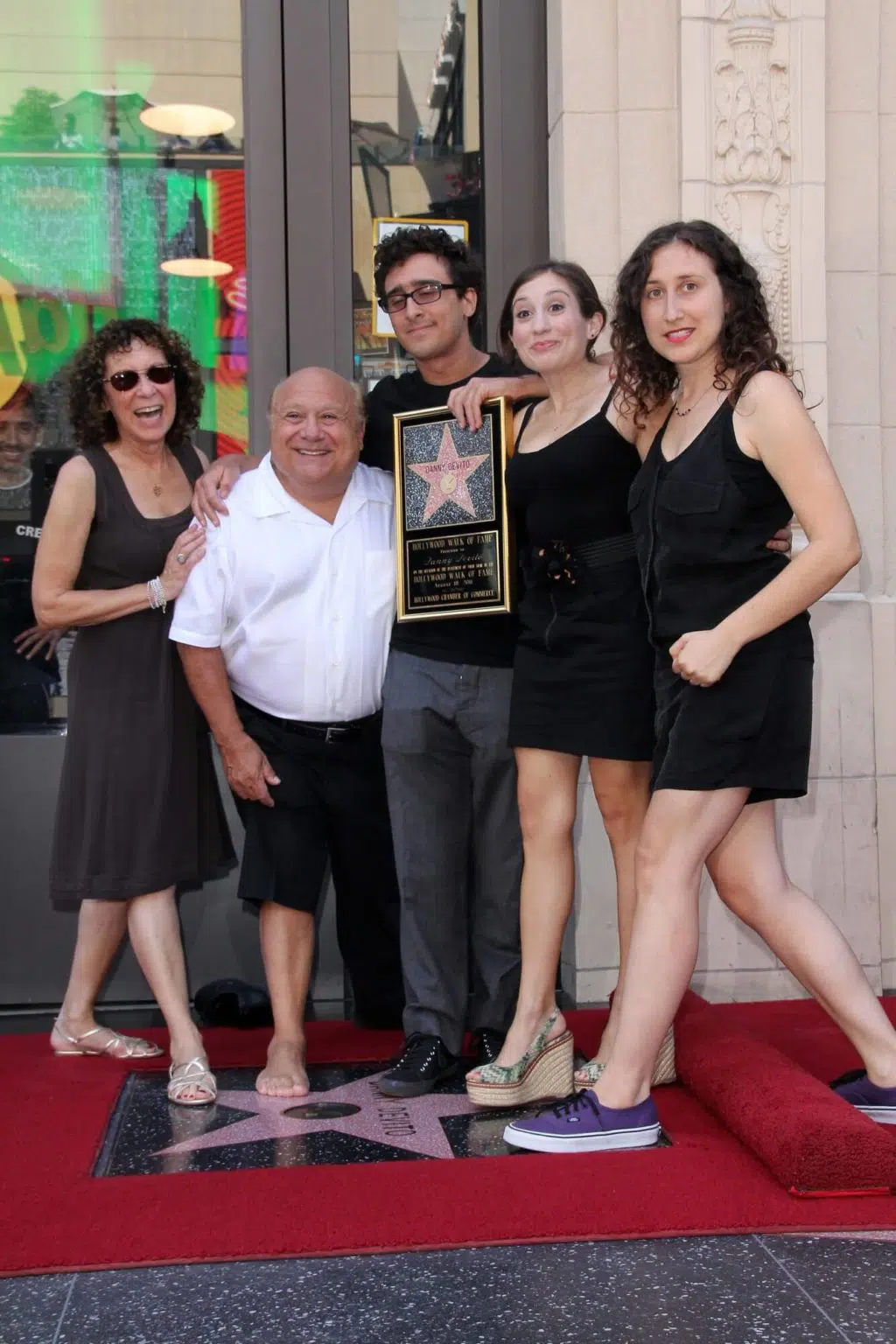 Everything You Want to Know about Danny DeVito's Height, Family, and ...