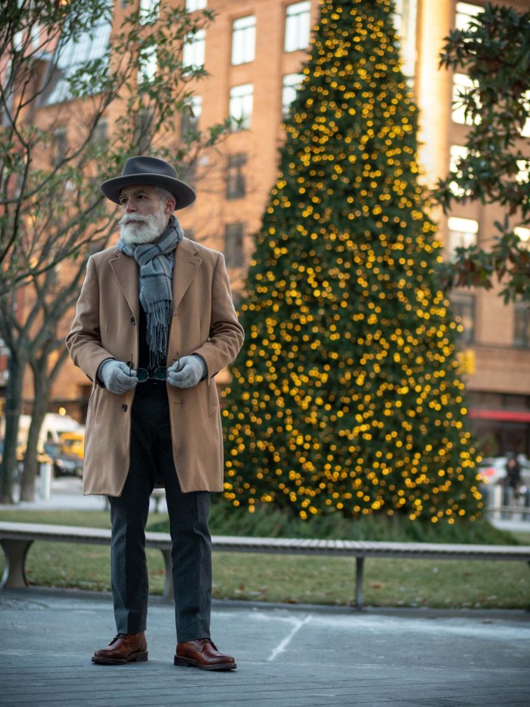 What To Wear to a Christmas Party for Men: Festive Fashion - The Modest Man
