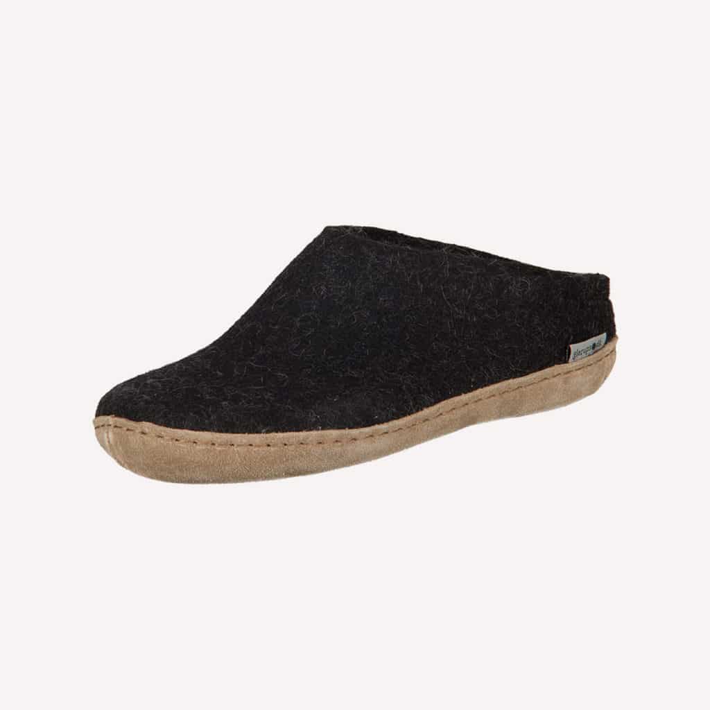 5 Comfy House Shoes & Slippers for Men (To Wear Inside) - The Modest Man