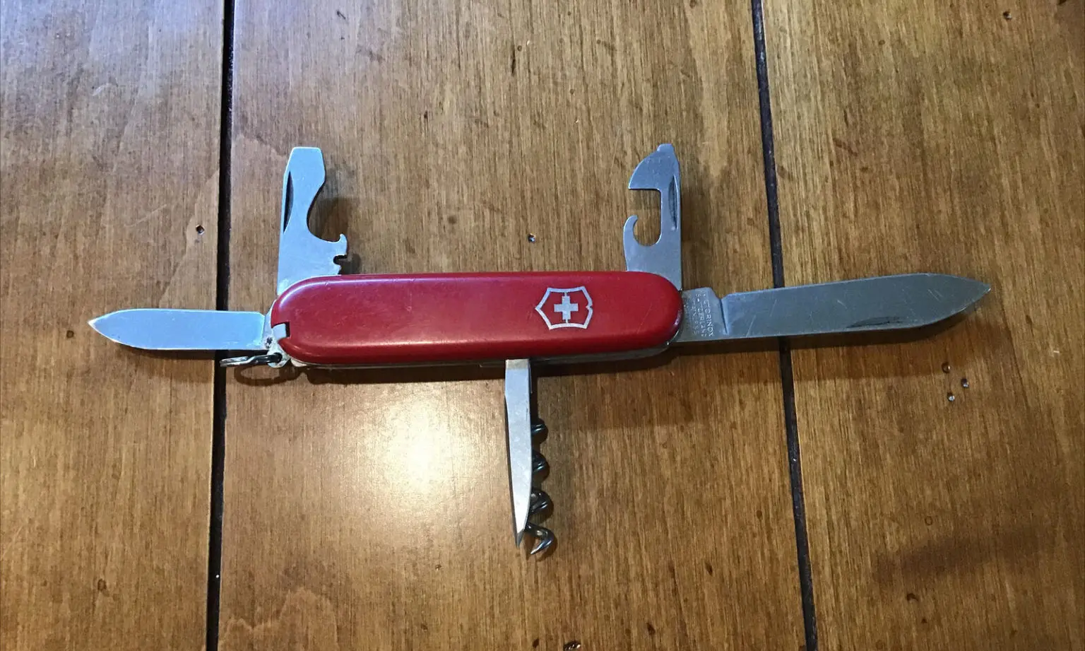 9 Best Swiss Army Knives for EDC (Pocket or Keychain) - The Modest Man