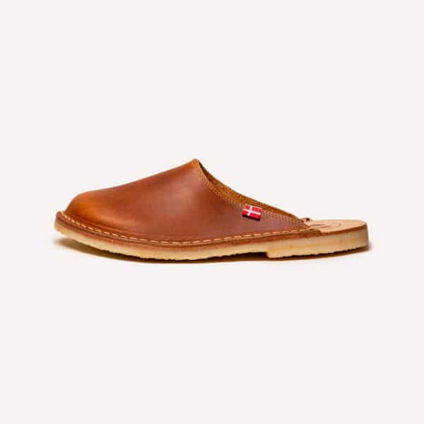 Clogs for Men: 15 Cool Options to Choose From - The Modest Man