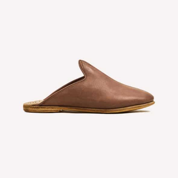 Clogs for Men: 15 Cool Options to Choose From - The Modest Man