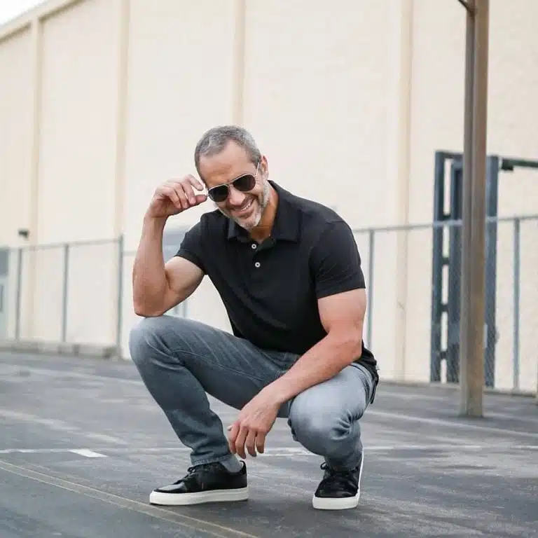 How to Dress In Your 40s (and Beyond) - The Modest Man