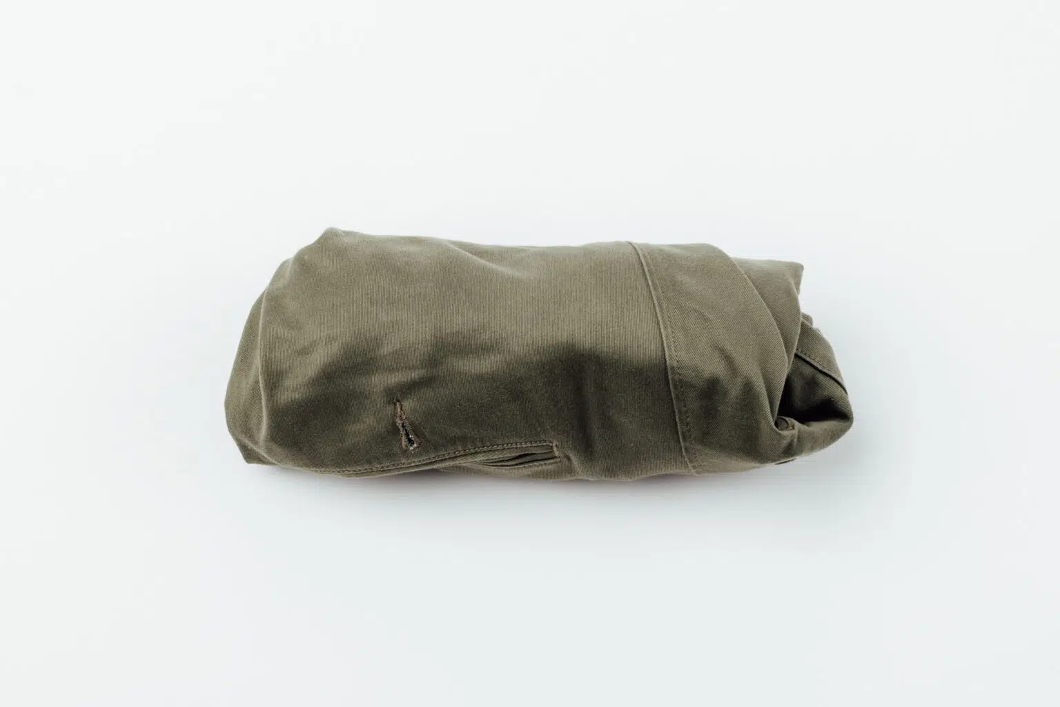 How to Fold and Store Pants (2025 Organization Guide) - The Modest Man