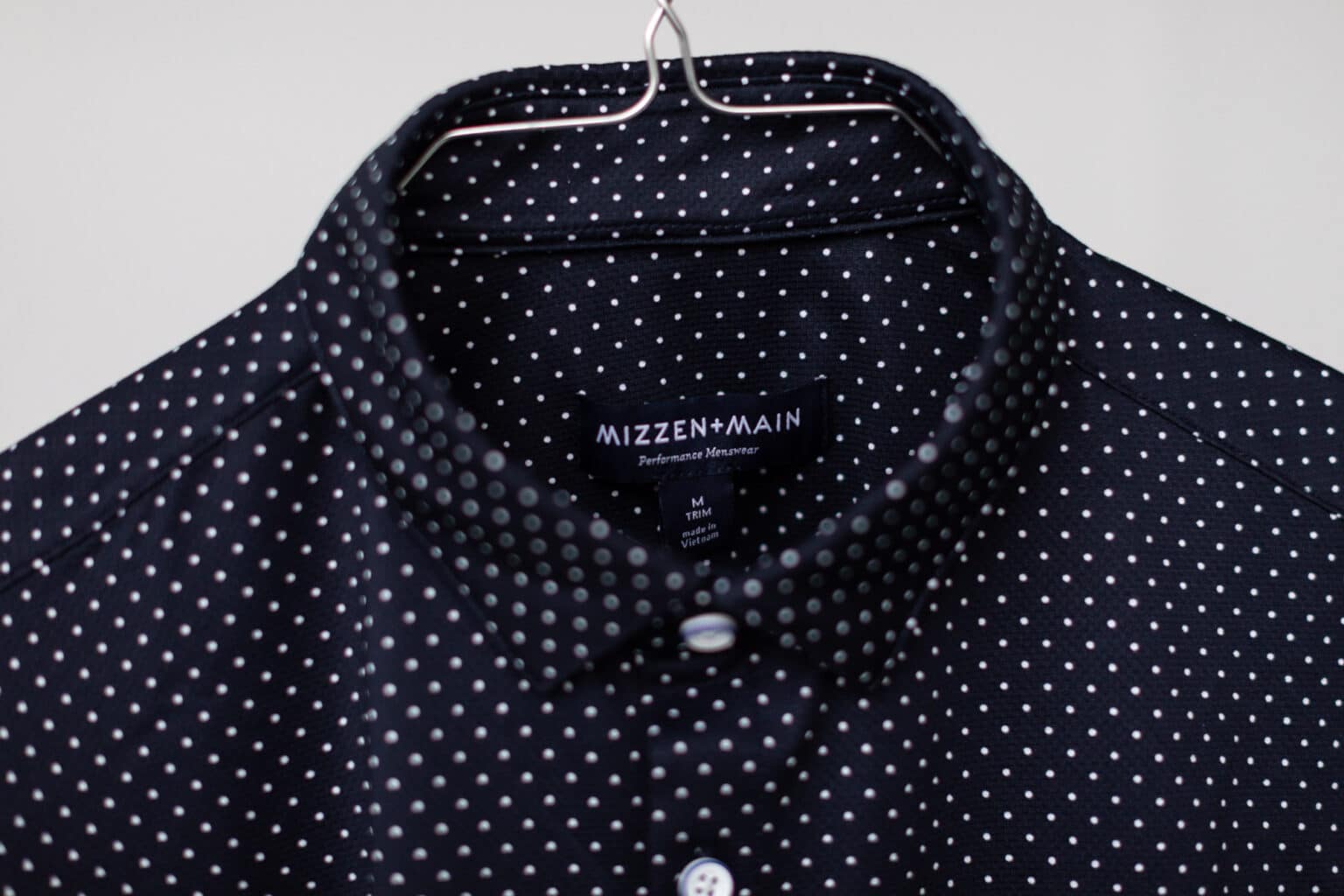 A Look At Mizzen+Main's SS23 Collection (With 6 Outfit Ideas)