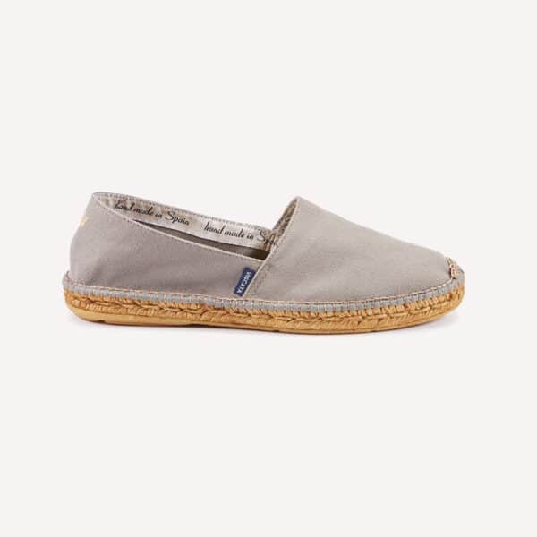 15 Men’s Espadrilles That Look Great (European Style)