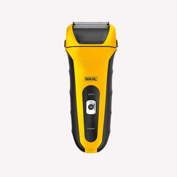 Travel-Friendly Electric Shavers (Our 6 Top Picks)