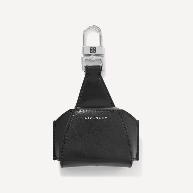 17 Best AirPods Cases for EDC - The Modest Man