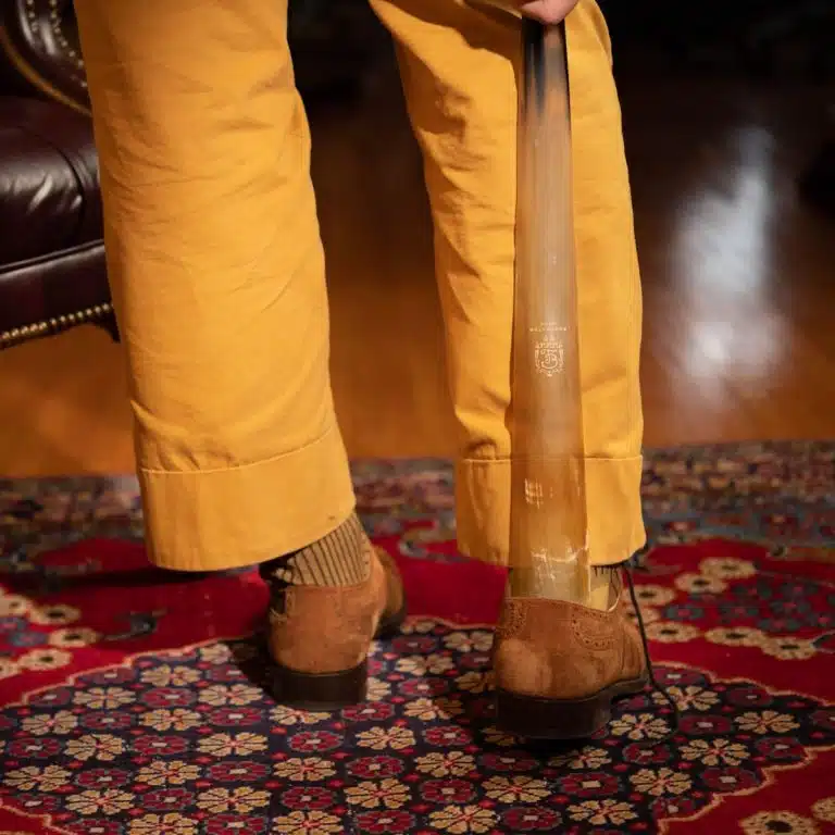 What is a Shoe Horn: Here’s Why People Use Them