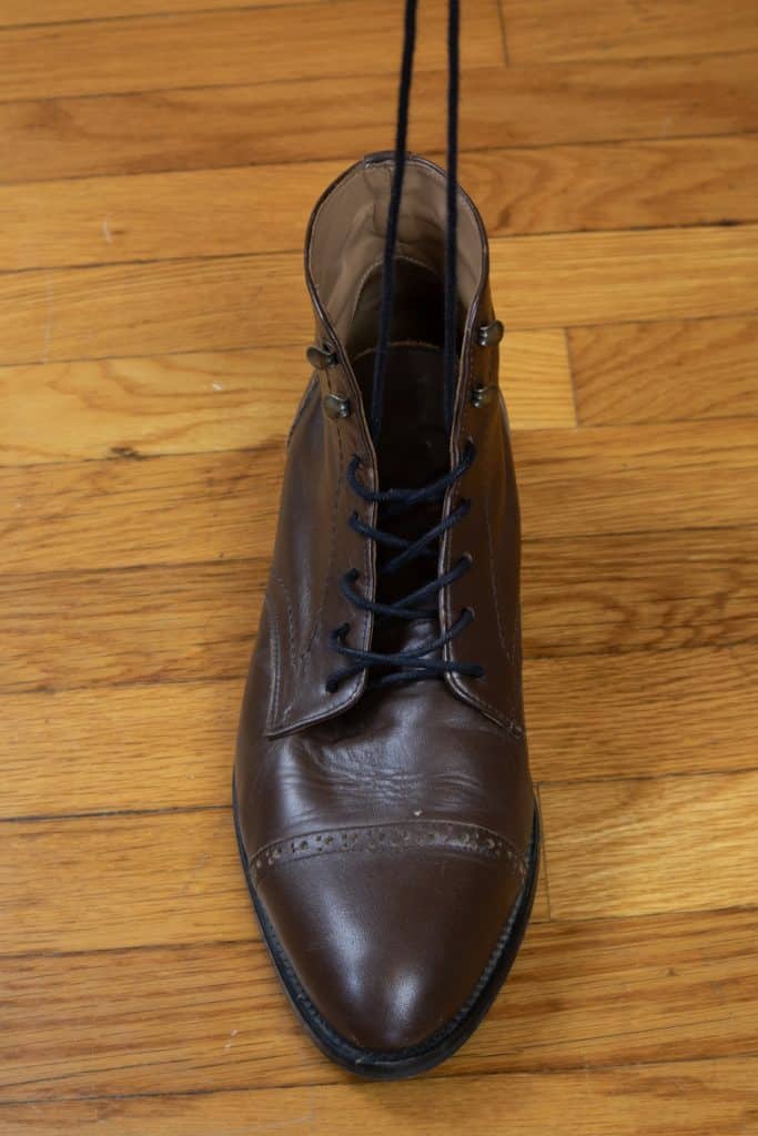How To Lace Boots: 5 Subtly Stylish and Practical Methods