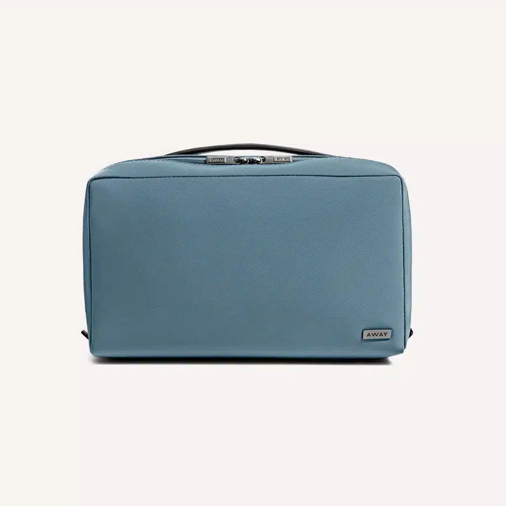 Best Dopp Kit for Men: A Versatile Array of Toiletry Bags - The Modest Man