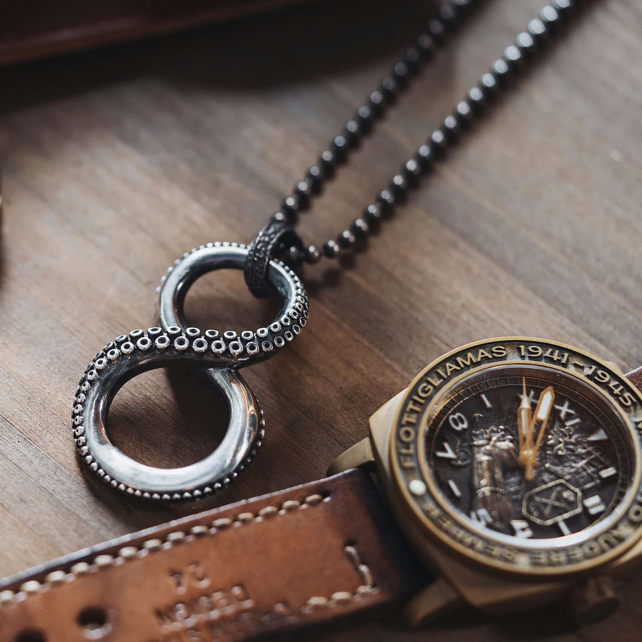 10 High End Vintage Watches That Collectors Go Crazy For
