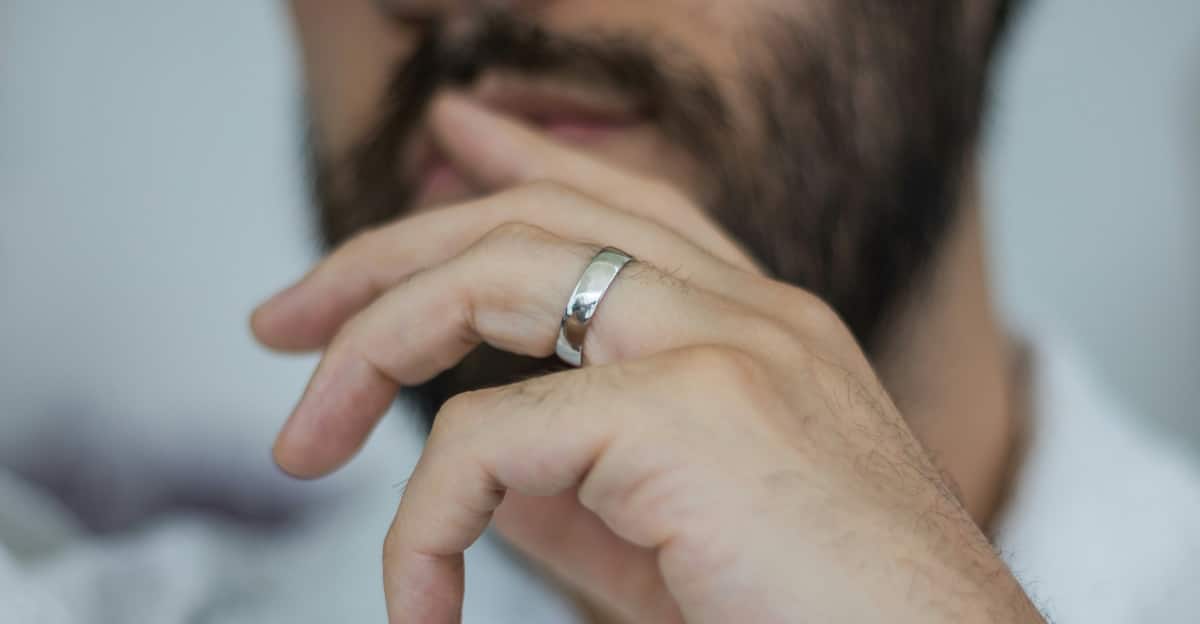 15 Grooming Habits Every Man Should Improve