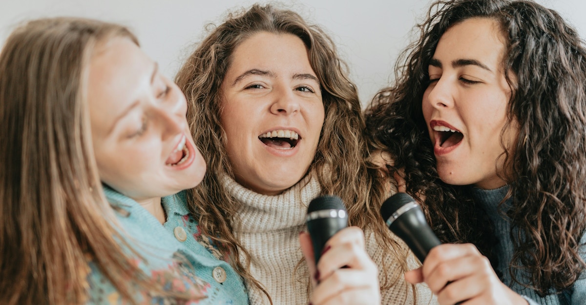 14 Tips for a Fun Home Karaoke Night