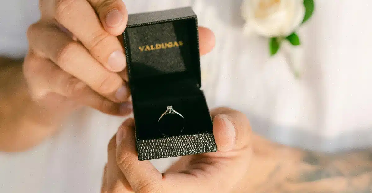 What Makes a Man Ready to Propose? 14 Real Answers - The Modest Man