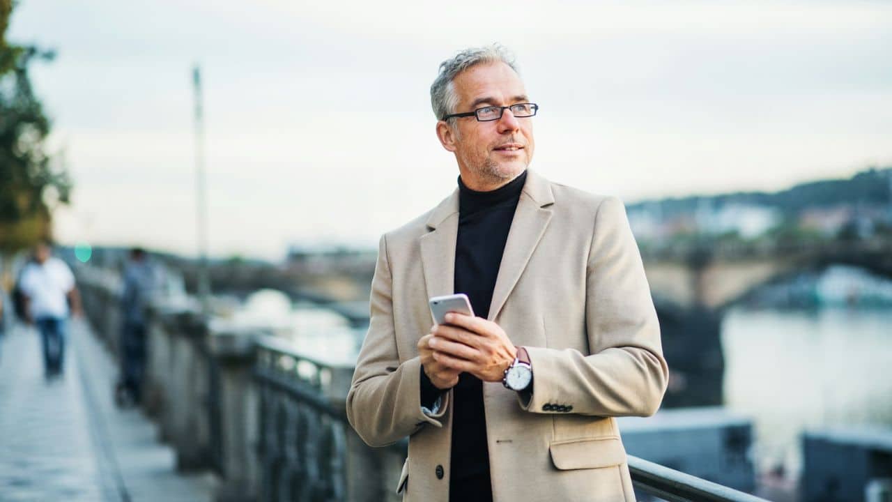 15 Effortless Style Tweaks to Keep You Looking Sharp at Any Age - The ...