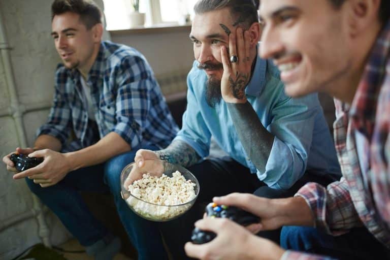 20 Games Every Guy Needs on His Must Play List - The Modest Man