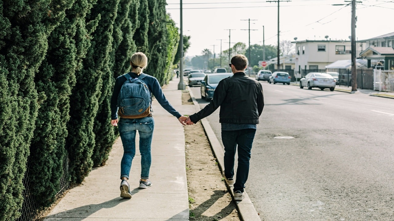 15 Ways Ladies Want Men to Lead a Relationship - The Modest Man