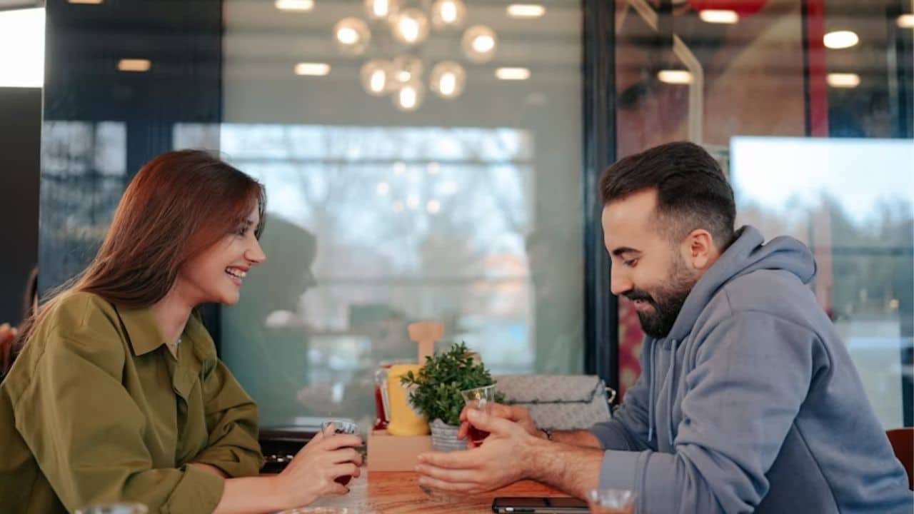 20 Ways Emotionally Available Men Build Stronger Relationships - The ...