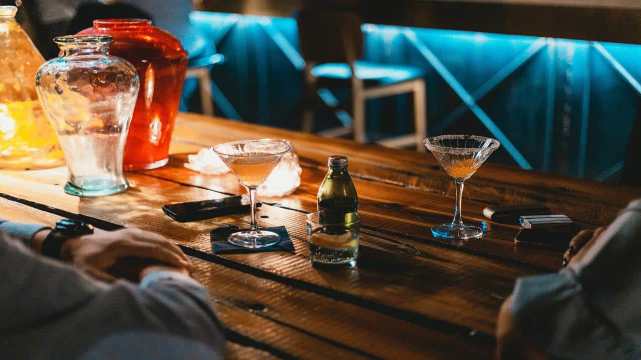 15 Smart Habits of Financially Stable Men Who Grow Their Wealth - The ...