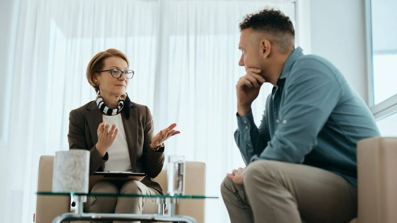 How to Avoid Repeating Toxic Relationship Patterns - The Modest Man