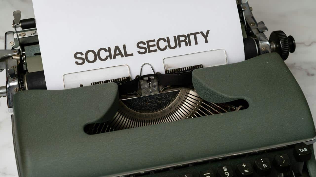 18 Retirement Planning Tips for Men in Their 40s and 50s - The Modest Man