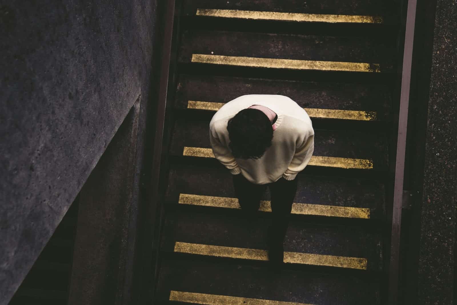 12 Habits That Quietly Drain Your Energy - The Modest Man