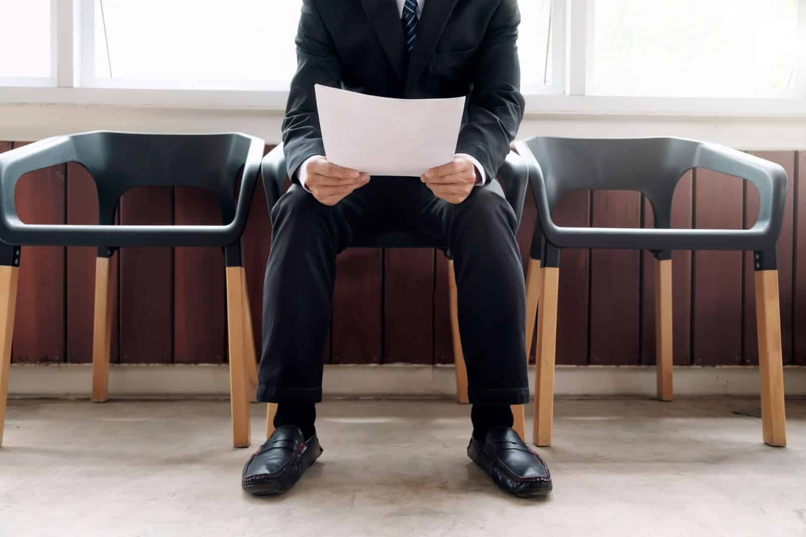 15 Moments That Make Men Question If They’re Enough - The Modest Man