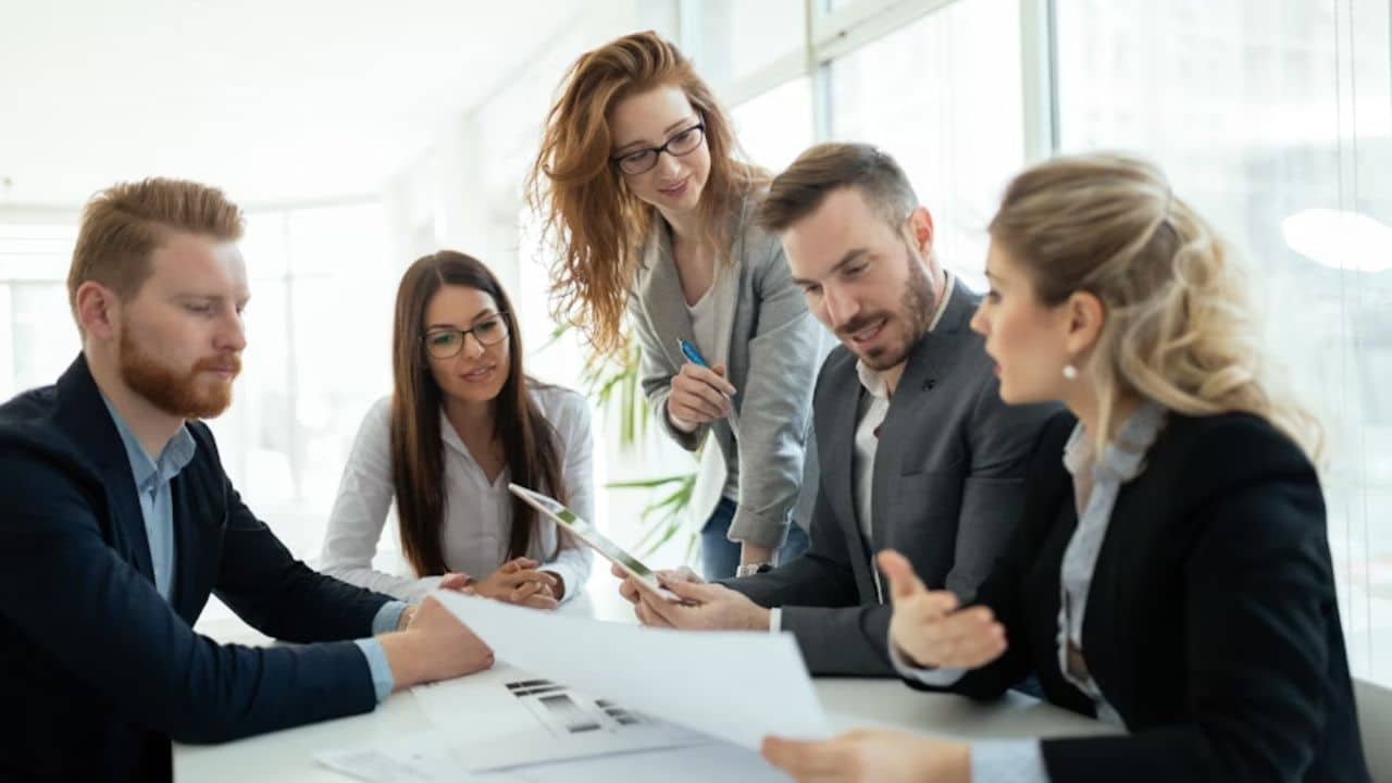 19 Things Every Man Should Know About Workplace Relationships - The ...