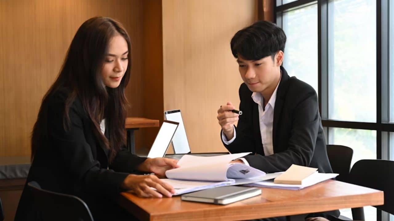 19 Things Every Man Should Know About Workplace Relationships - The ...