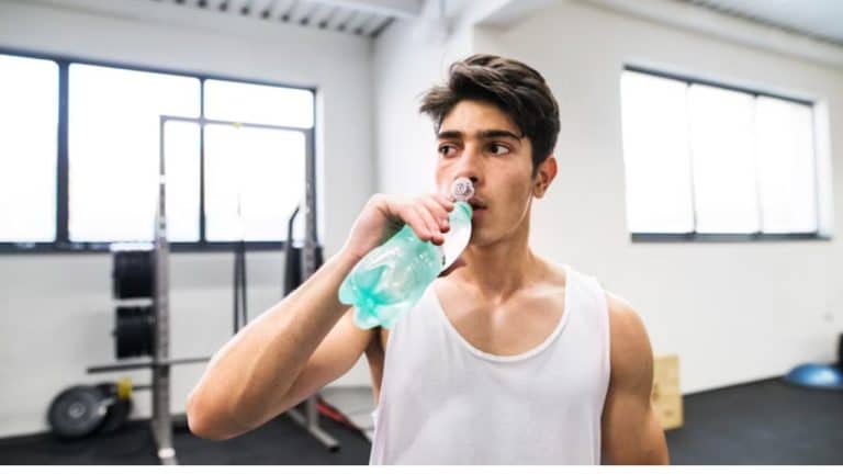 18 Reasons Why Men Need to Hydrate More Than Women - The Modest Man