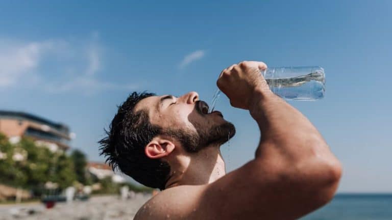 18 Reasons Why Men Need to Hydrate More Than Women - The Modest Man