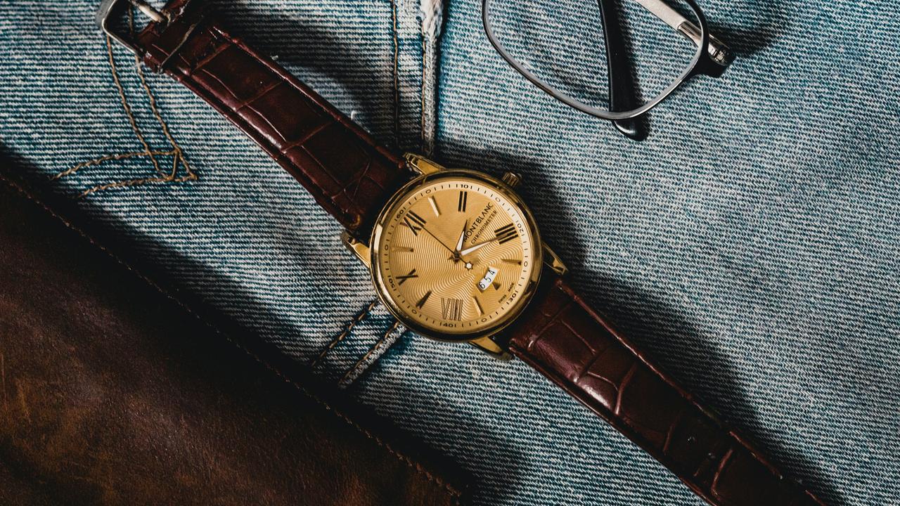 16 Watch Terms Every Man Should Know Before Buying a Timepiece - The ...