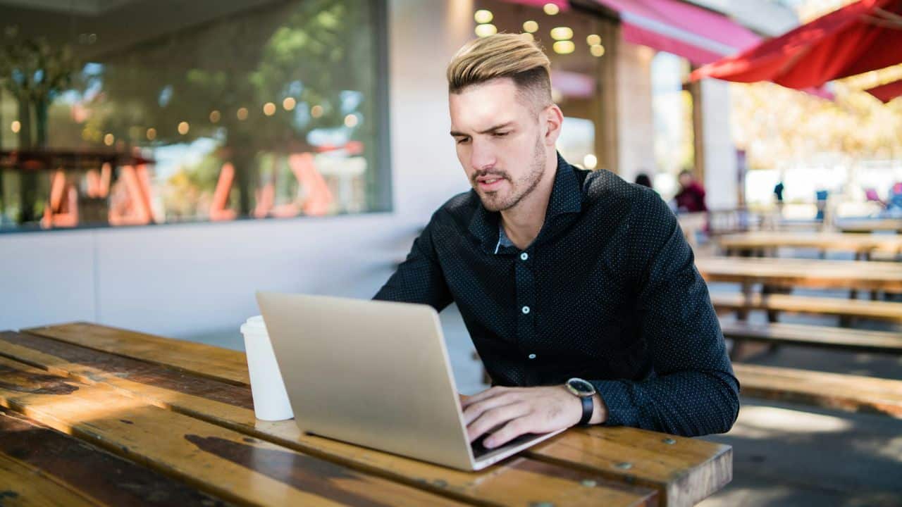 15 Consistent Habits Successful Men Do to Build Credibility - The ...