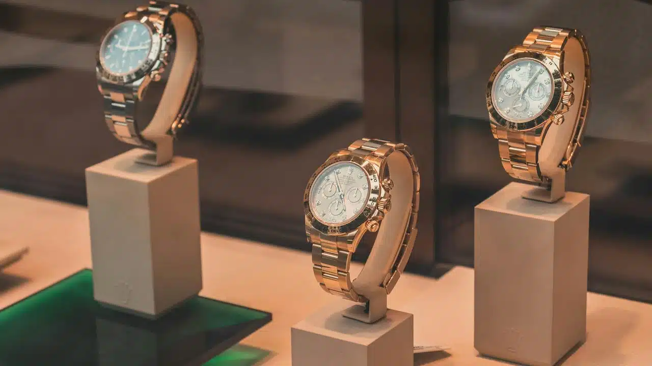 17 Tips for Buying Your First Luxury Watch - The Modest Man