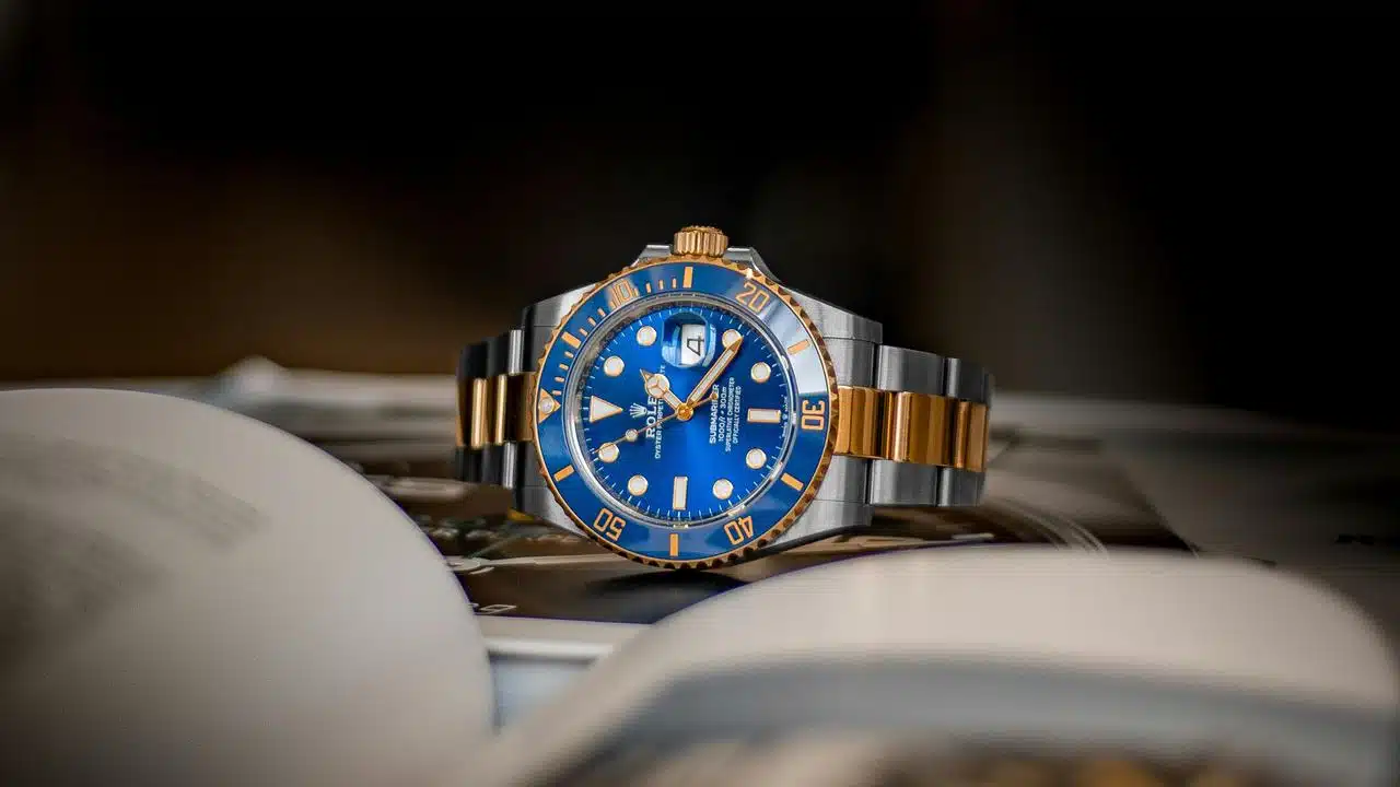 17 Tips for Buying Your First Luxury Watch - The Modest Man