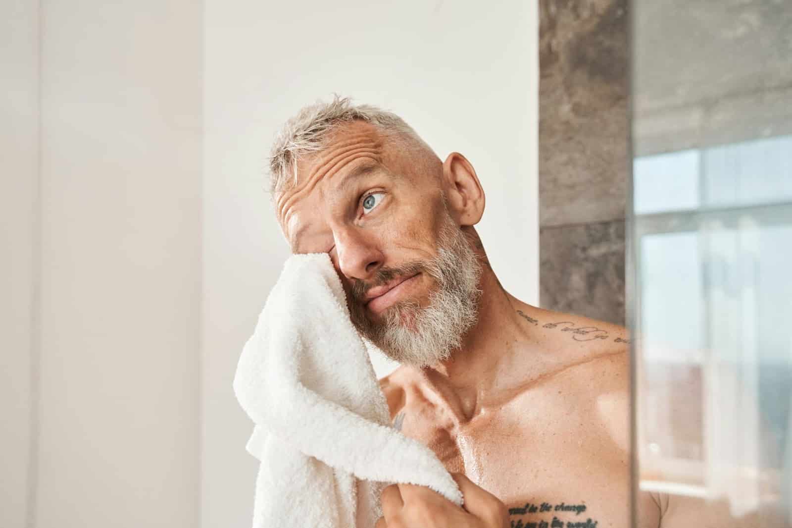 20 Signs Your Skincare Routine Is Actually Making Things Worse - The ...