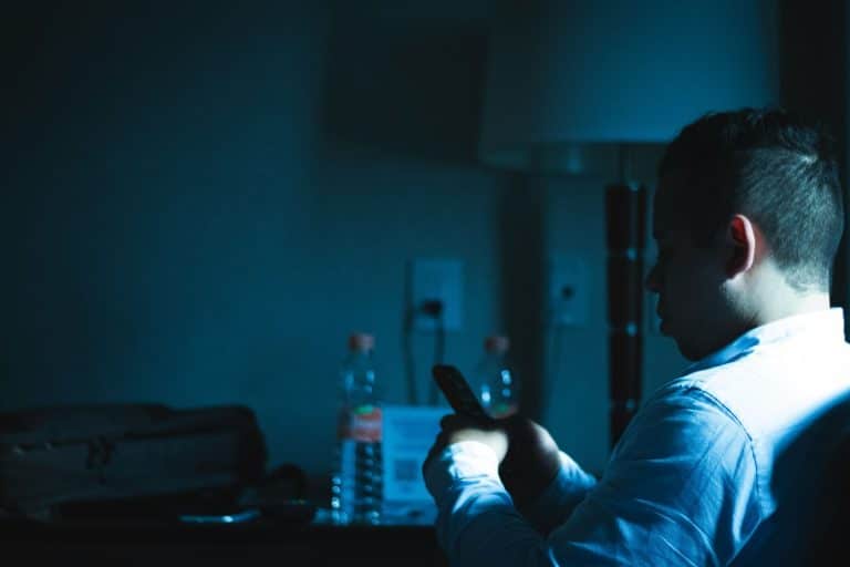 18 Mixed Signals Men Send When They've Been Hurt But Still Love Hard ...