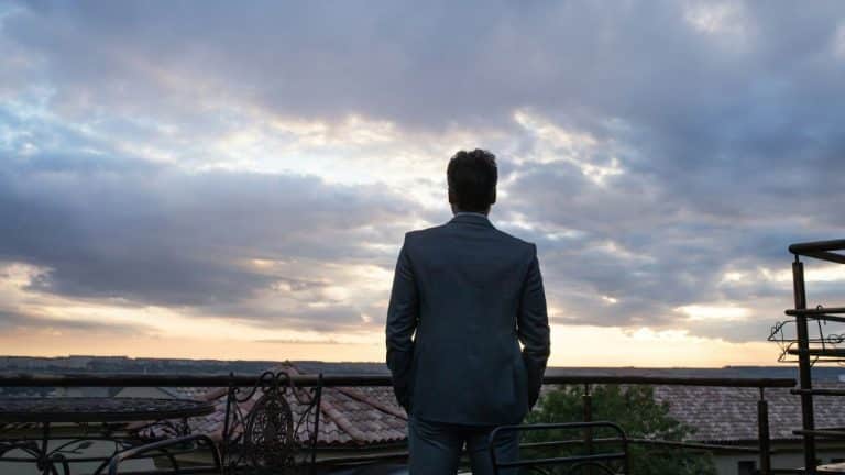 17 Things High-Value Men Do Differently—And How to Join Them - The ...
