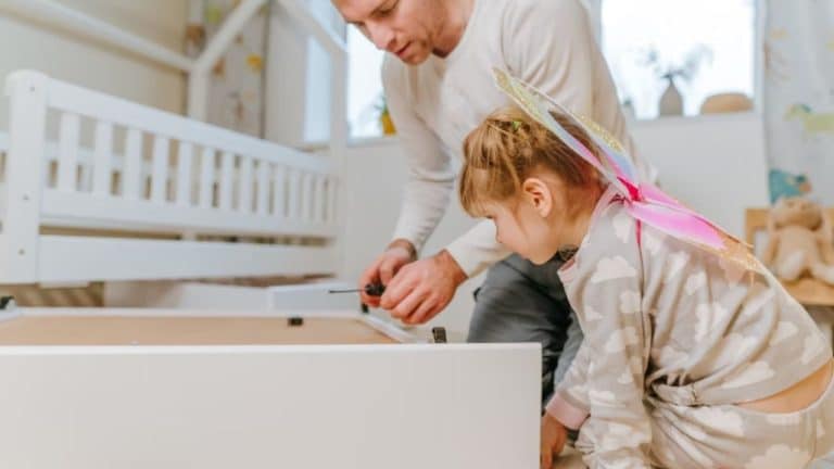 20 Ways to Be a Confident and Cool Dad - The Modest Man