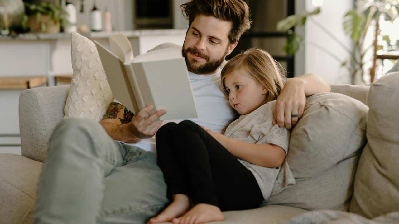 15 Modern Dad Struggles No One Talks About (But Should) - The Modest Man