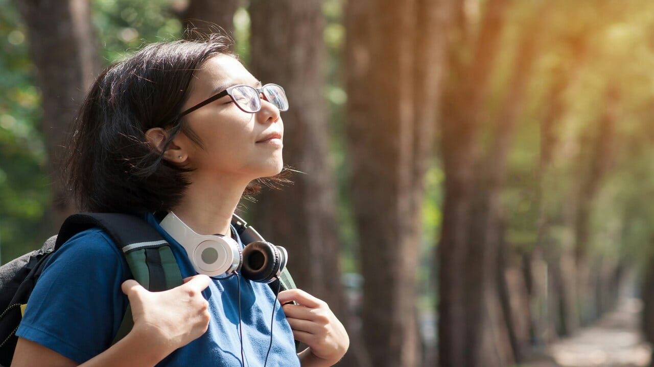 18 Signs You’ve Outgrown the Need for Approval - The Modest Man
