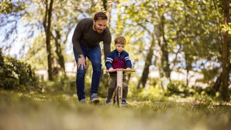 20 Ways to Be a Confident and Cool Dad - The Modest Man