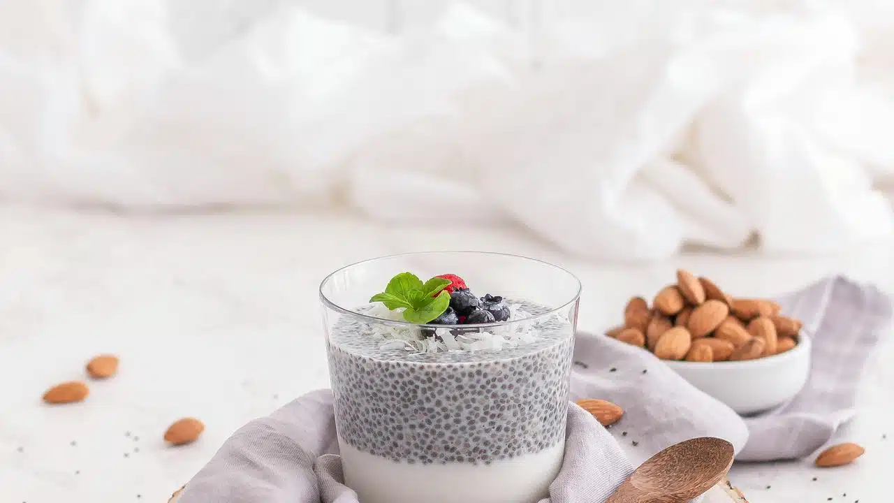 18 Unique Heart-Healthy Snacks That Aren't Sugar Bombs - The Modest Man