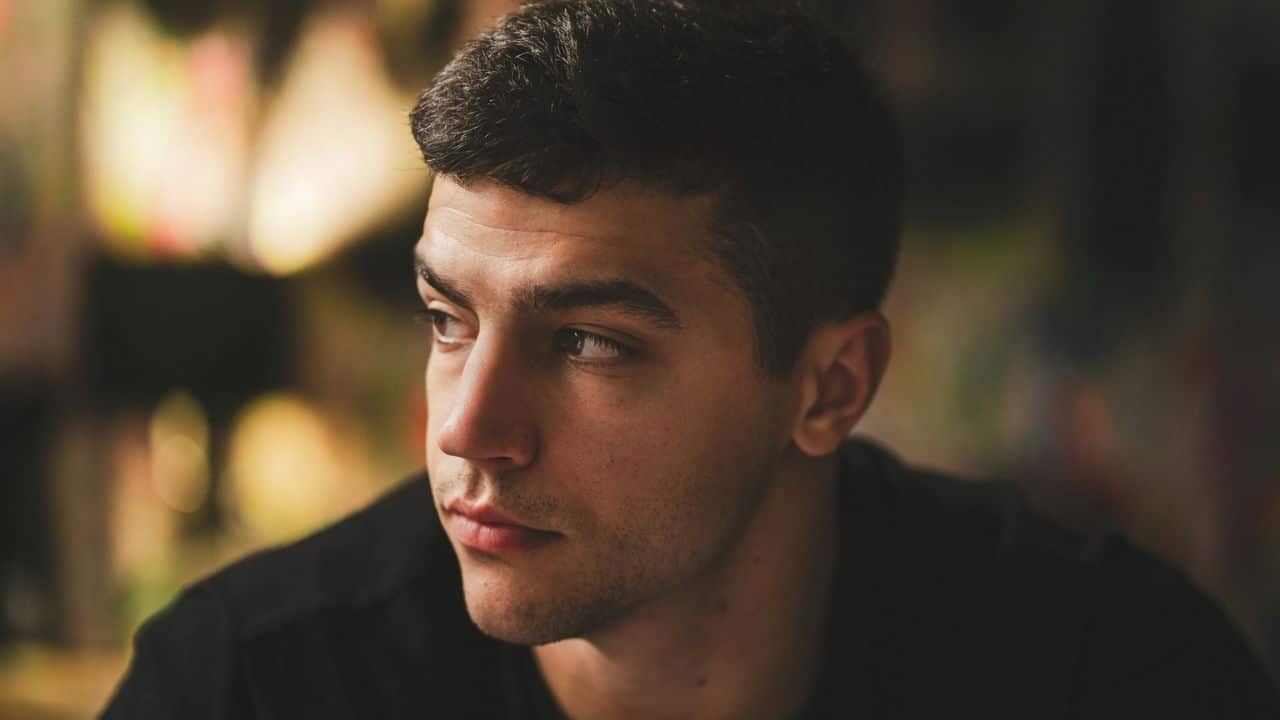 20 Traits That Make Men Undateable After Divorce