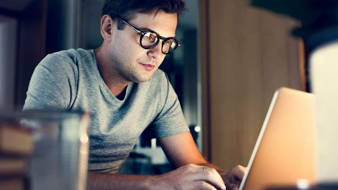 15 Ways Good Men Lose Their Partner Without Even Cheating