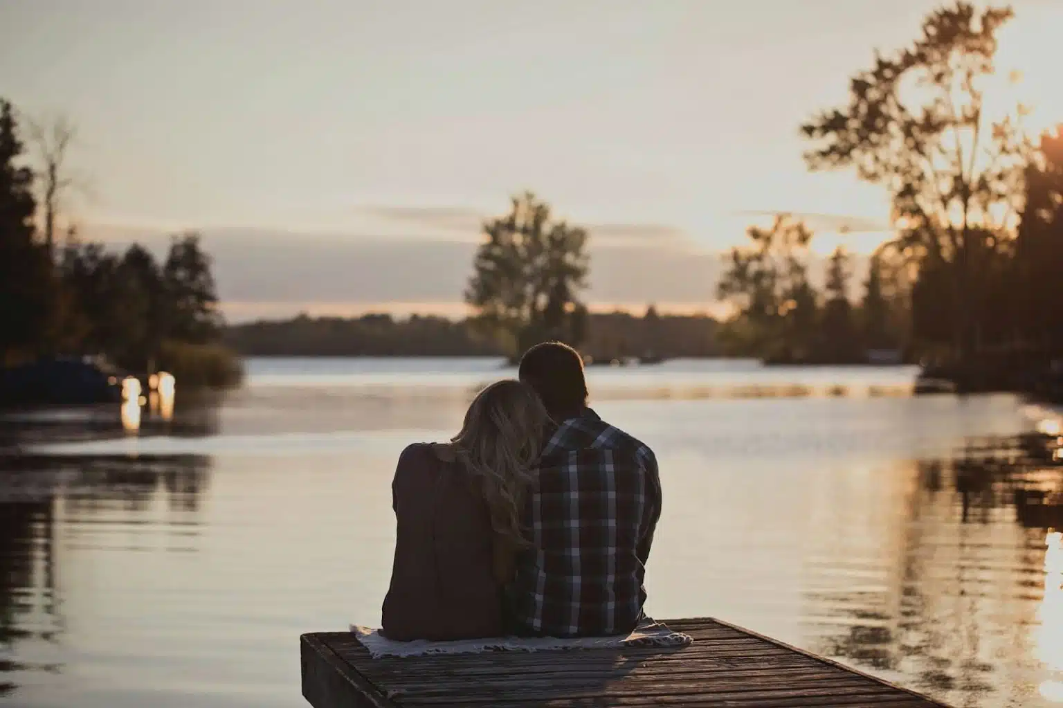 20 Moments That Prove You’re With the Right Person