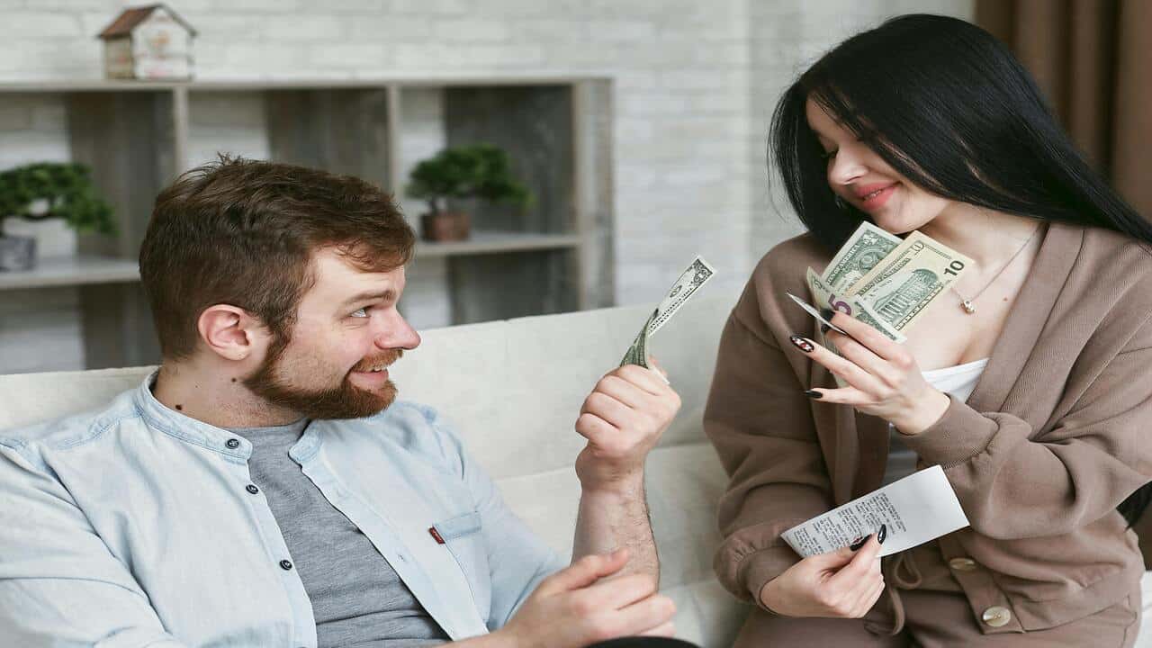 20 Good and Bad Lessons Gen Z Could Learn From Older Couples