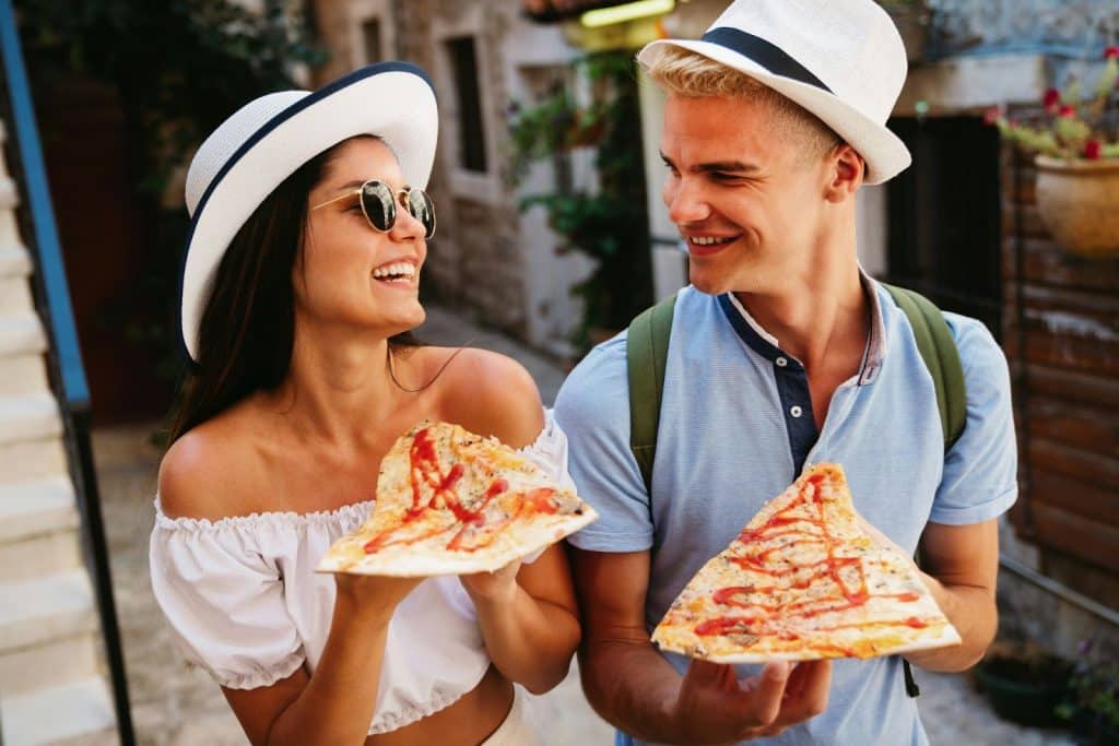 20 Habits of Couples Who Age Happily Together
